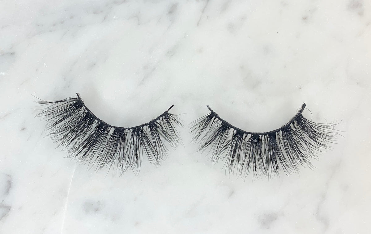 Lady – Lashes by Livvy